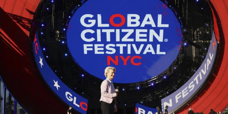 #2022 Global Citizen Festival Campaign To End Extreme Poverty Hits $2.4bn