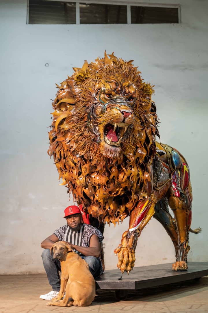 Popoola Unveils Commissioned Sculpture At Oba Elegushi Palace