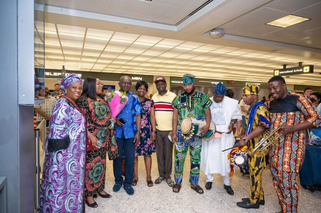 PICTORIAL: Oba Ghandi In US To Brainstorm On 25-yr Dev't Plan With ...