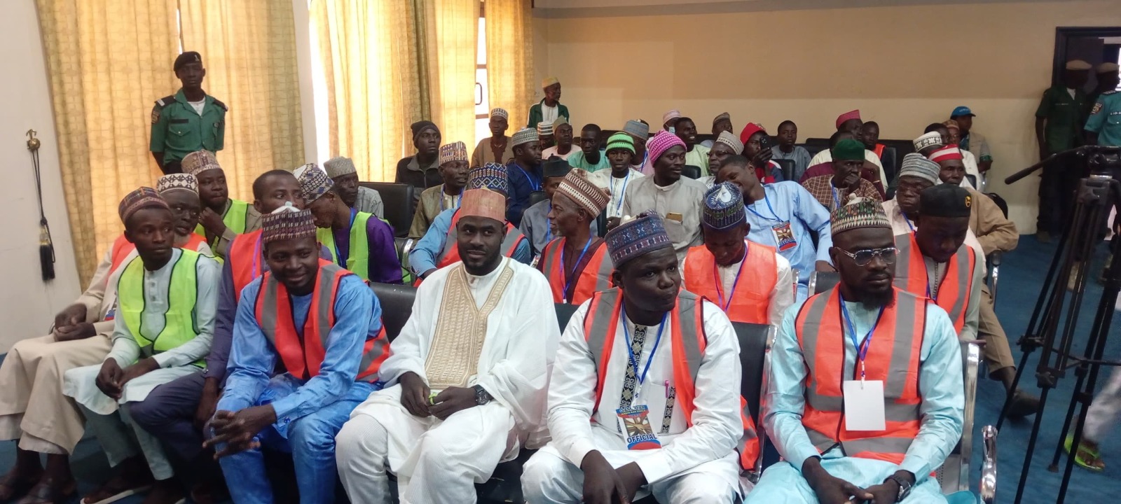 PICTORIAL: Kano Gov’t Reunites 76 Freed #EndBadGovernance Protesters ...