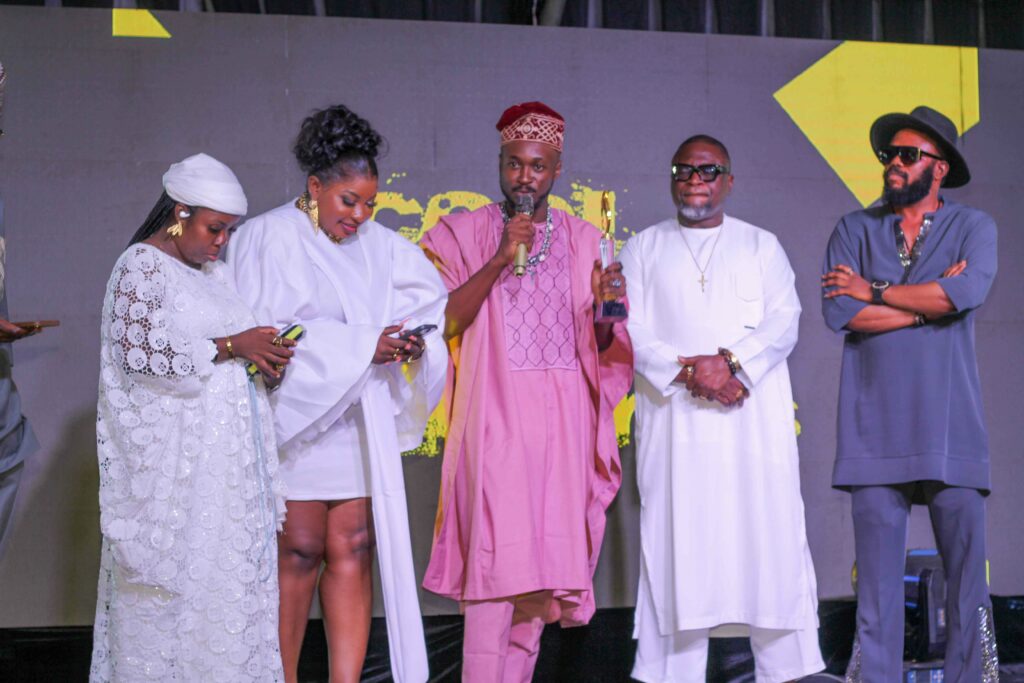 TeeMirror Bags Creative Artiste Of The Year 2024 Award