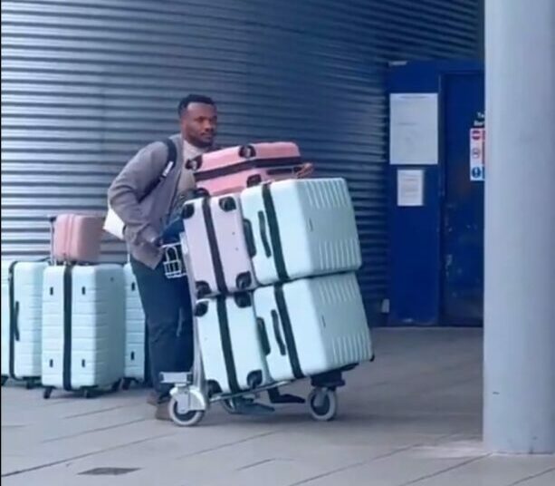 Japada: Nigerian Family Returns To Nigeria After Gaining Citizenship In UK