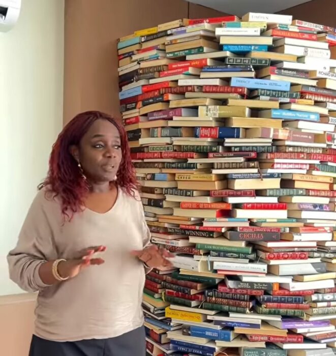 Ex-Minister Kemi Adeosun Unveils ‘Tower Of Knowledge’ Built From 1,000 ...