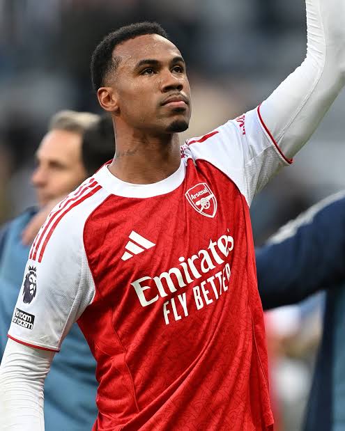 PSG Eye Arsenal's Gabriel Magalhães In Ambitious Transfer Bid